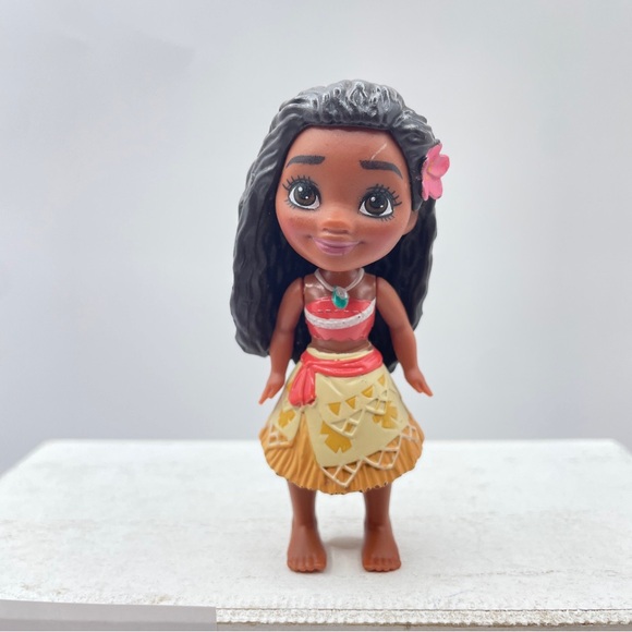 Disney | Toys | Jakks Pacific Disney Moana Mini Moana Posable Doll ...